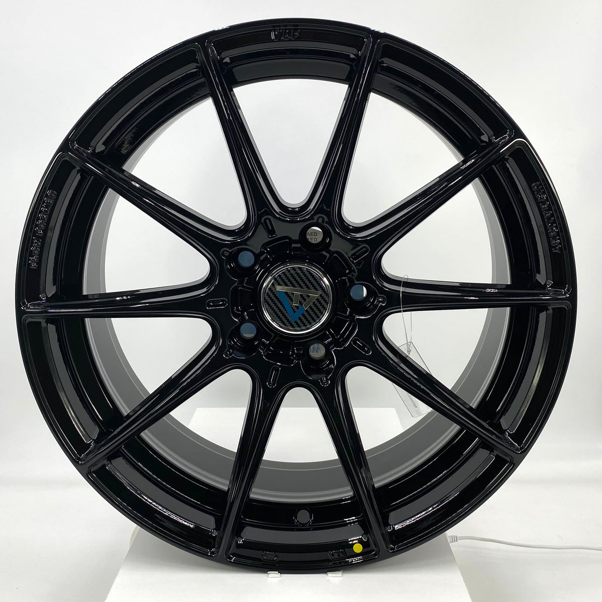VLF WHEELS - VLF02 FLOWFORM GLOSS BLACK 17x7.5 – VLF Wheels