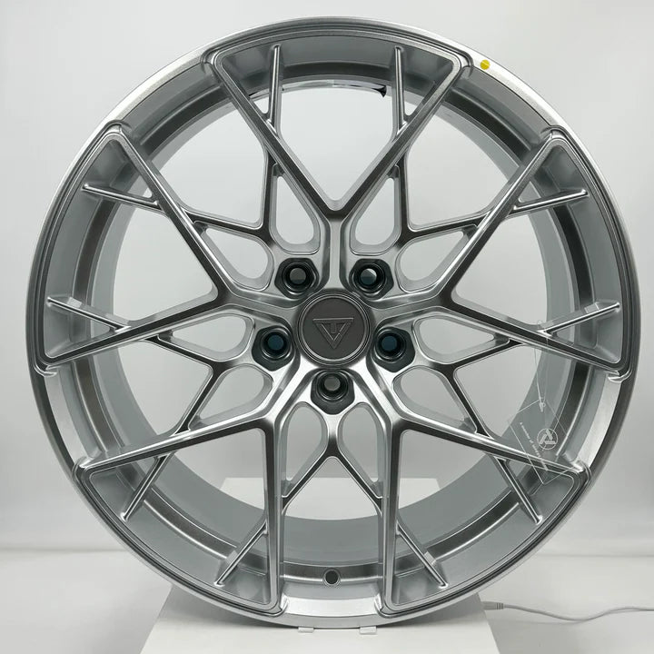 VLF Wheels - ULF22 Flowform Full Silver 19x8.5